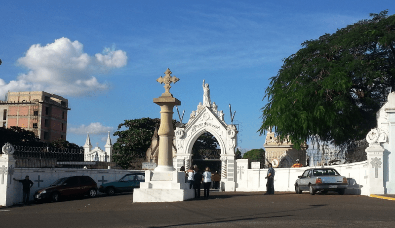 Floricultura Cemitério Municipal Piratininga - SP - Entrega 24 horas